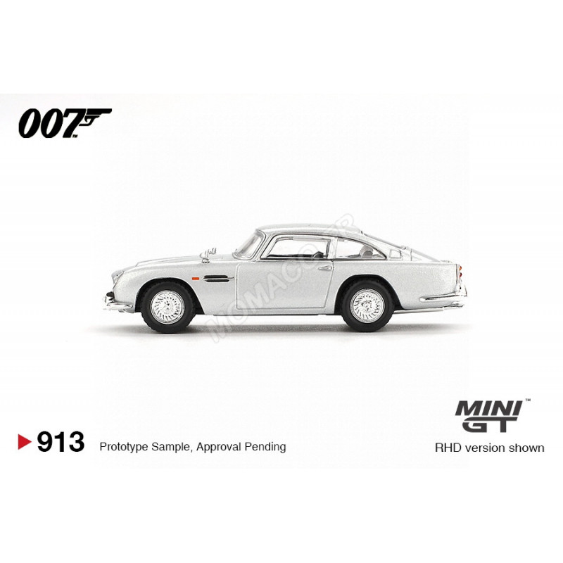 ASTON MARTIN DB5 "JAMES BOND - SKYFALL (2012)" (BLISTER EDITION ANGLAISE)